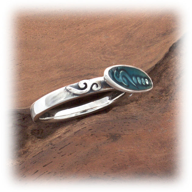 Resin Center Ring - Dotted Scroll – Silver Element Jewelry